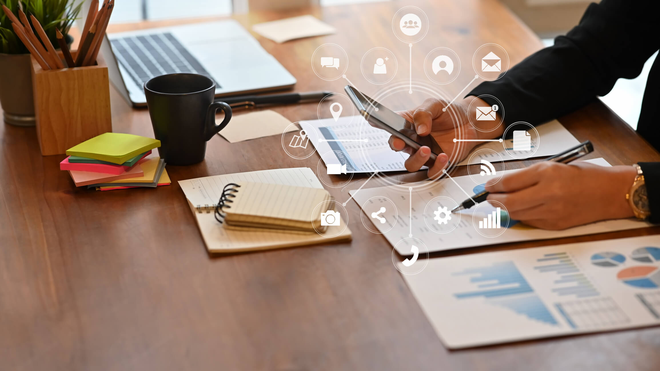 7 Benefits of Cloud-Based Document Management Systems 7 Benefits of Cloud-Based Document Management Systems